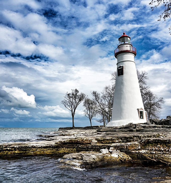 Standing tall since 1822, this limestone beauty has been Ohio's coastal guardian through centuries of Great Lakes storms.
