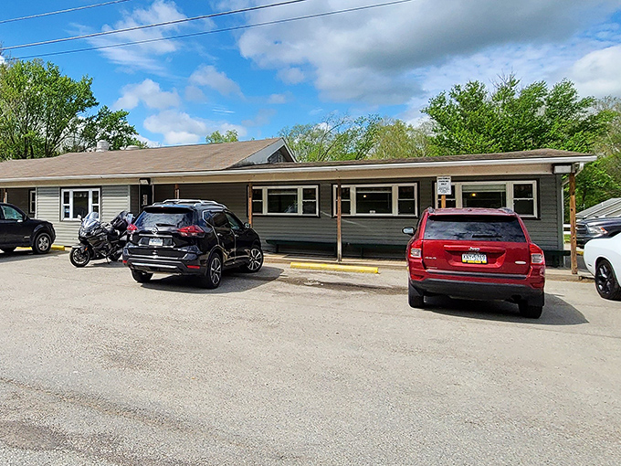 The unassuming exterior of Ruthie's Diner proves once again that culinary treasures often hide in the most modest packages. Pure Pennsylvania magic awaits inside.
