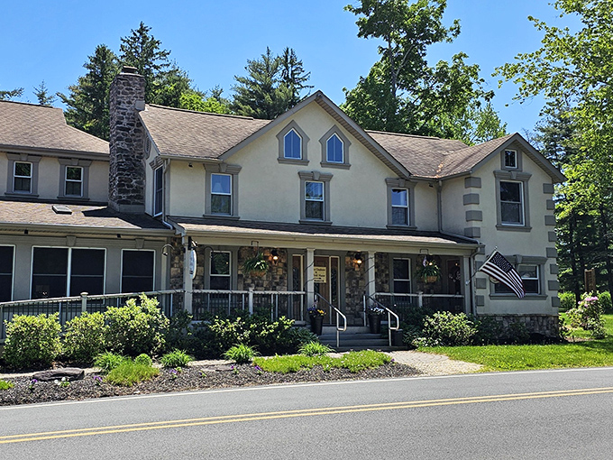 The stately exterior of The Frogtown Chophouse welcomes you like an old friend's country home&mdash;if your friend happened to be a culinary genius with exquisite taste.