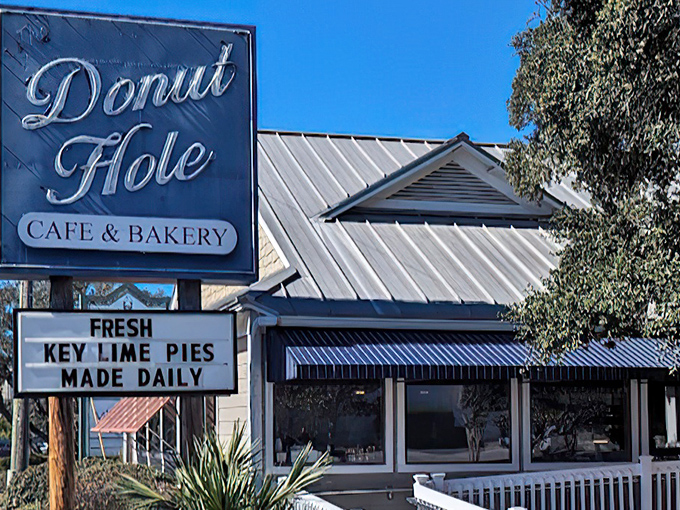 The blue sign beckons like a lighthouse for the breakfast-starved. Fresh key lime pies made daily? That's Florida's version of "We have the meats!"