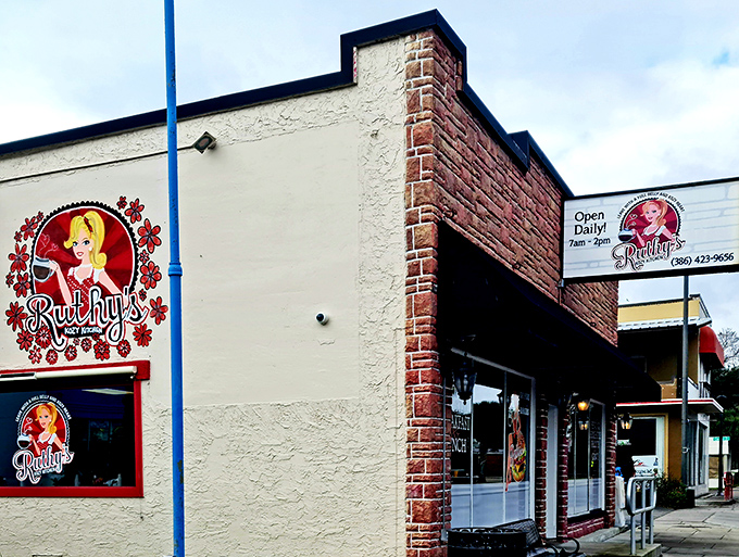 The unassuming exterior of Ruthy's Kozy Kitchen hides culinary treasures within, like a delicious secret New Smyrna Beach has been keeping.