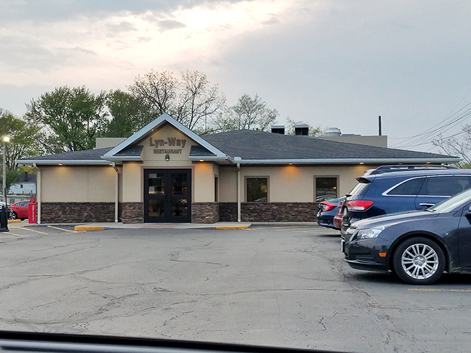 The unassuming exterior of Lyn-Way Restaurant stands like a culinary lighthouse in Ashland, beckoning hungry travelers with promises of homestyle comfort.