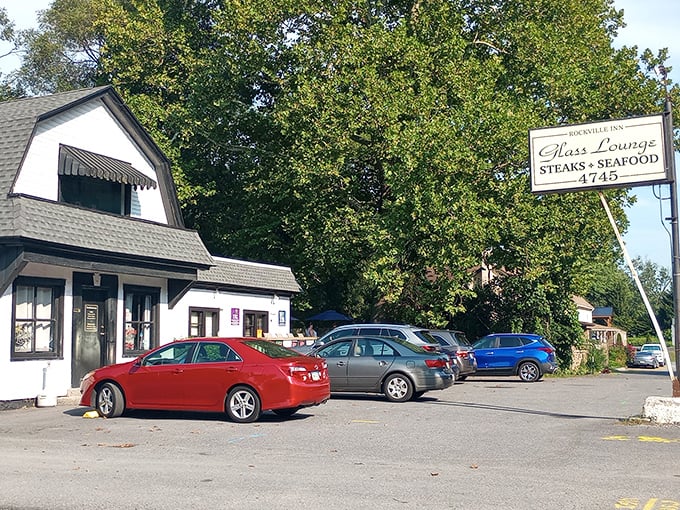 The unassuming exterior of Glass Lounge in Harrisburg hides culinary treasures within. Classic white building, modest signage&mdash;the perfect disguise for burger greatness.