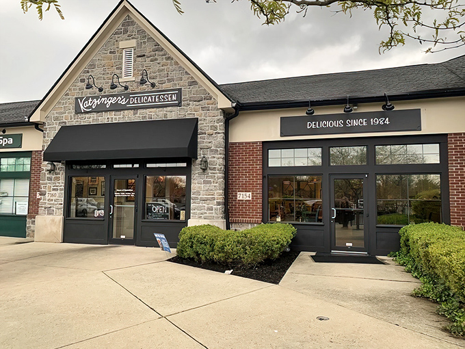 The stone-and-brick fa&ccedil;ade of Katzinger's might look unassuming, but inside awaits a deli experience that would make Manhattan jealous. Delicious has found a home in Dublin.