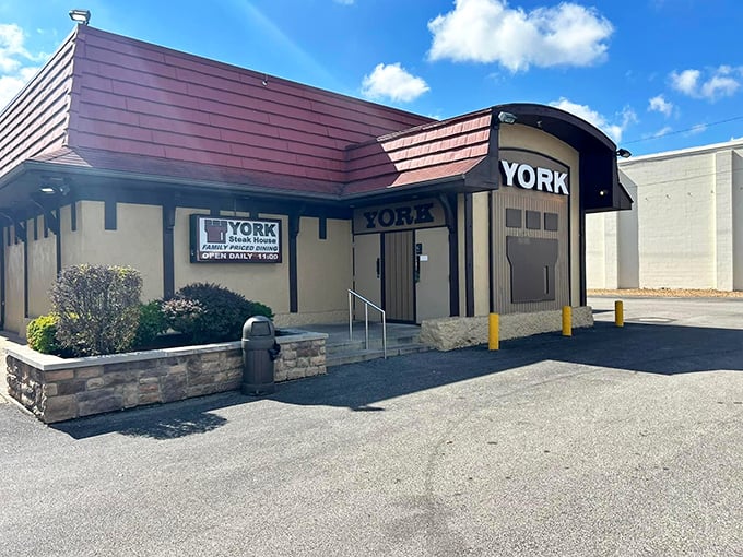 Don't judge this steakhouse by its humble cover &ndash; inside lies Columbus's best-kept carnivorous secret.