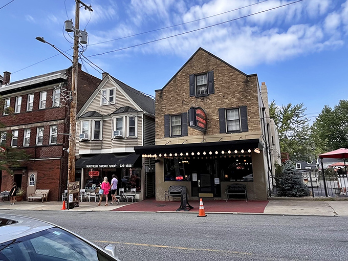That classic neon glow promises the kind of Italian comfort food that makes grown adults weep with joy.