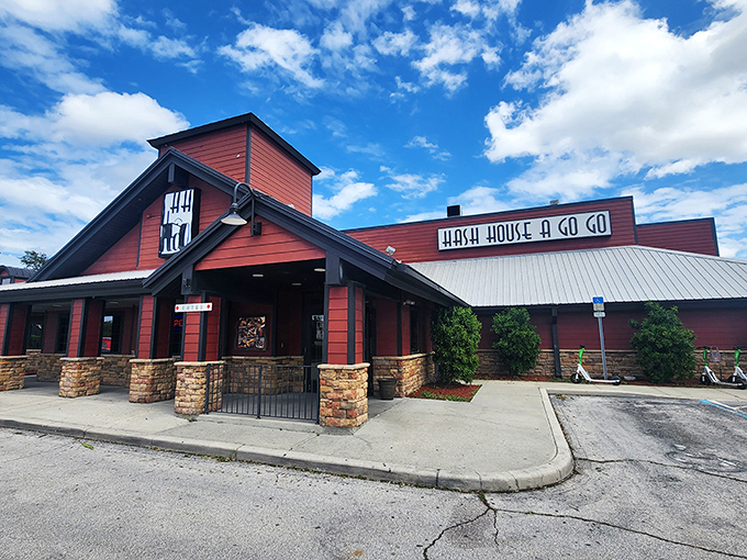 The barn-red exterior of Hash House A Go Go promises farm-fresh delights inside, where portion sizes rival small apartments.