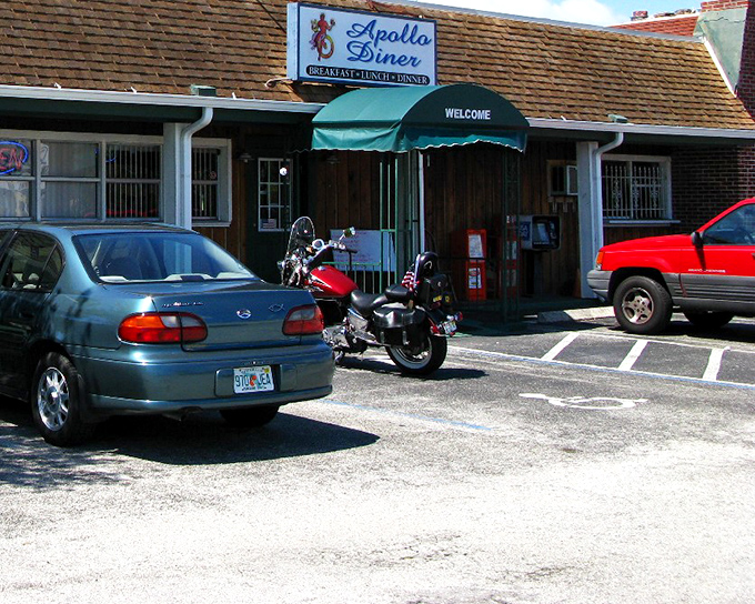 The modest facade of Apollo Diner blends right into its Melbourne neighborhood&mdash;but don&rsquo;t be fooled. Behind that green awning lies a local favorite serving comfort food classics with quiet confidence.