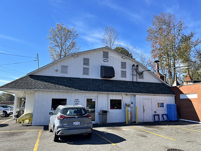 The unassuming white building houses barbecue greatness like a humble treasure chest. No fancy frills needed when what's inside is this good.