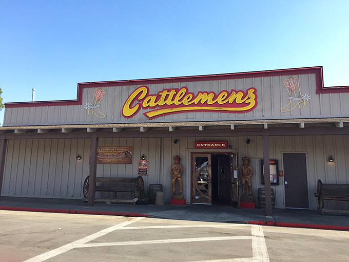 The Western-style façade of Cattlemens in Selma promises what every hungry traveler hopes for: authentic food without the fuss.