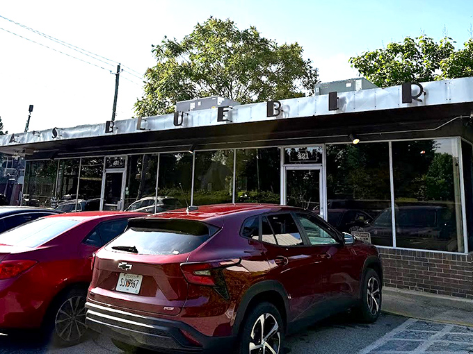 This unassuming Atlanta gem proves you can't judge a breakfast book by its humble cover.