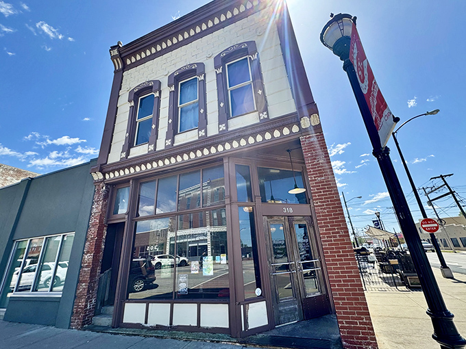 Historic charm meets modern hospitality at Lindberg's Tavern, where the brick façade and ornate details transport you to Springfield's storied past.