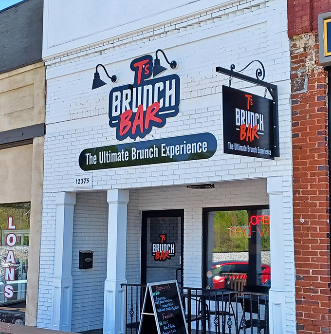 T's Brunch Bar nestles among Douglasville's charming brick facades, its modest storefront belying the culinary treasures waiting inside.