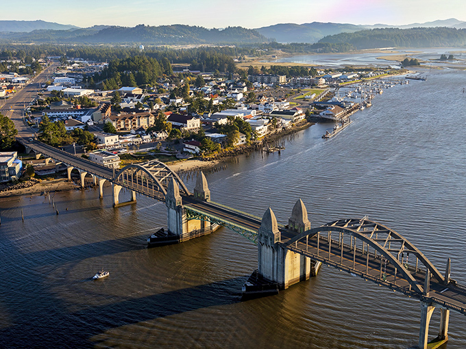 Florence spreads along the Siuslaw River like a postcard that decided to become reality instead.