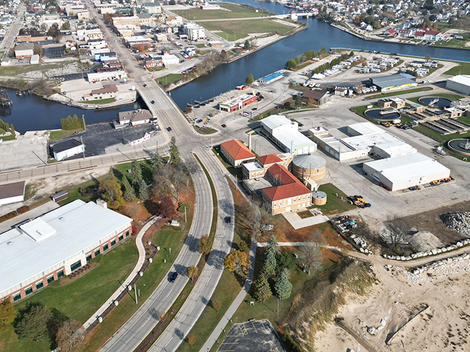 Downtown Two Rivers looks like a movie set where Americana comes to life, complete with historic brick buildings and not a chain store in sight.