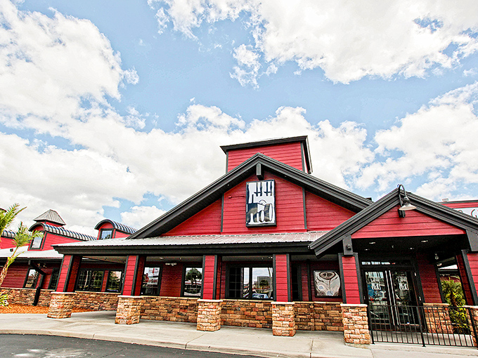 The barn-red exterior of Hash House A Go Go promises farm-fresh delights inside, where portion sizes rival small apartments.