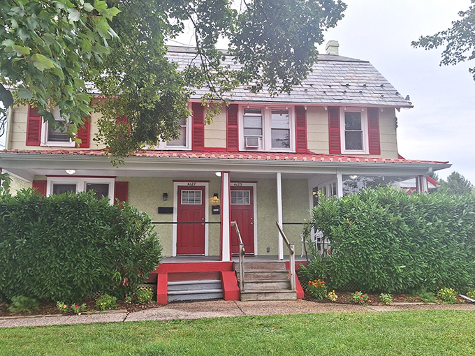 A charming converted house that screams "comfort food inside!" The red and white exterior of Cross Keys Diner promises homestyle cooking in Doylestown's coziest setting.