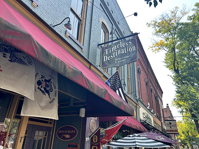 Your new favorite wing spot doesn't need neon signs &ndash; just word of mouth and really good chicken.