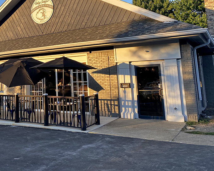 The unassuming exterior of Salty Mary's belies the seafood treasures within. Like finding a pearl in an oyster, this Westlake gem awaits discovery.