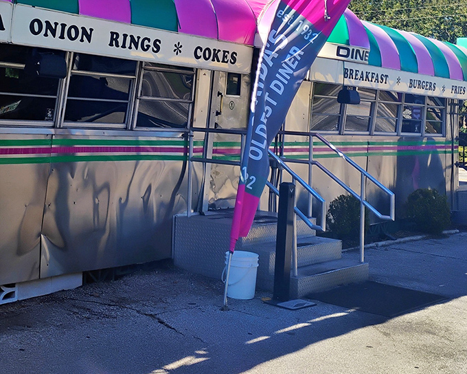 This silver time machine serves breakfast instead of taking you back to 1955&mdash;though the prices might fool you.