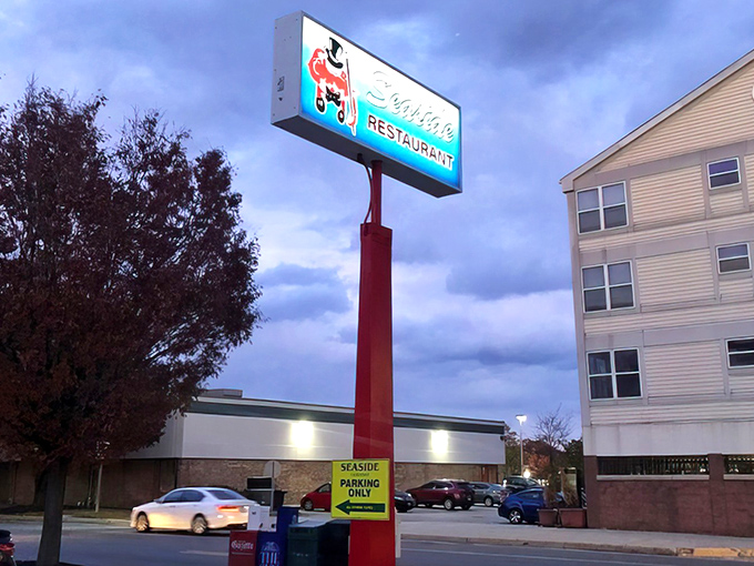 That green glow isn't kryptonite &ndash; it's the beacon calling Maryland's crab cake connoisseurs home.