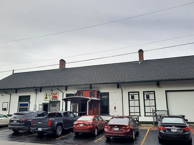 The Depot stands ready for another night of cheesy bread dreams and cold beer revelations in downtown Fremont.