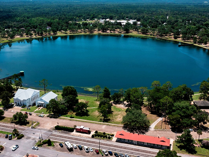 Lake DeFuniak's perfect circle isn't just geometrically satisfying&mdash;it's nature showing off. Like finding a flawless pearl in Florida's panhandle.