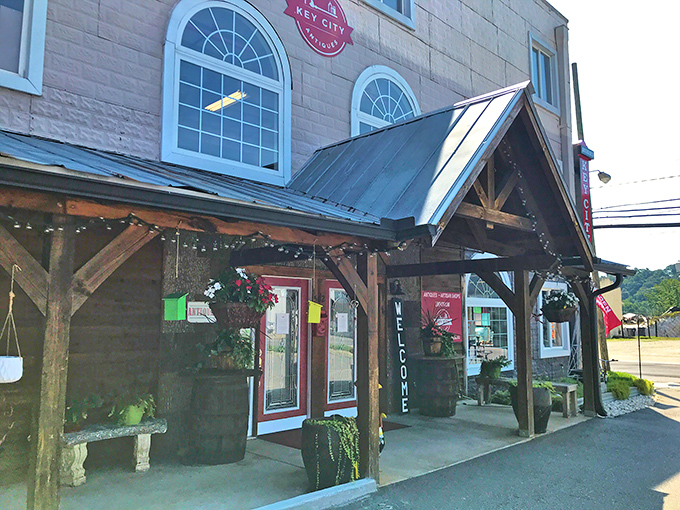 The welcoming red brick fa&ccedil;ade of Key City Antiques invites you in like a warm hug from your favorite aunt who always saves the good stuff for you.