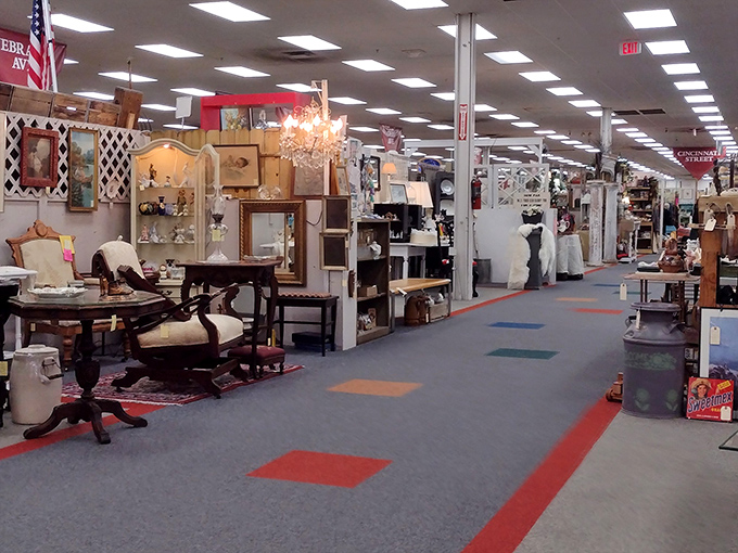 Welcome to 85,000 square feet of "I remember when Grandma had one of those" moments.