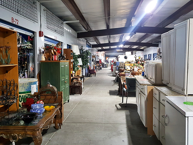 The covered walkways of Beach Boulevard Flea Market offer treasure hunters shelter from Florida's famous sunshine while they search for their next great find.