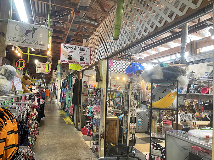 Treasure-hunting paradise! The main corridor stretches like a retail yellow brick road, with hats, jewelry, and colorful accessories beckoning from both sides.