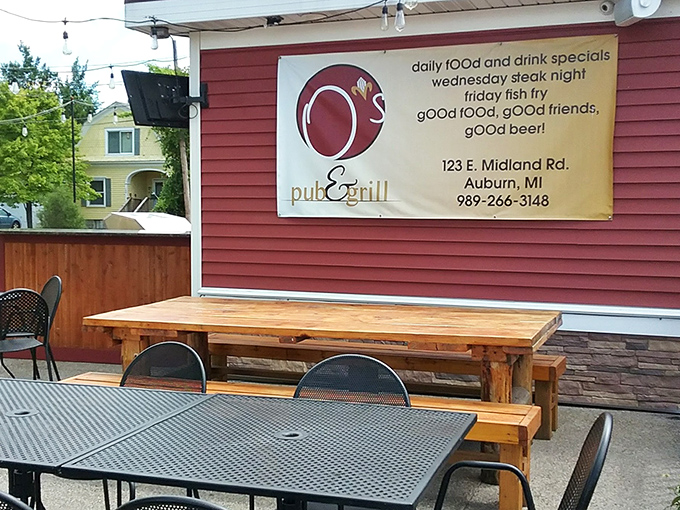 That bright red building isn't trying to hide &ndash; it's proudly announcing "something delicious happens here!" Like a culinary lighthouse guiding hungry travelers home.