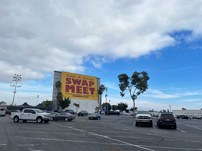 The iconic yellow sign welcomes treasure hunters to this Southern California institution. Under that blue sky, adventure awaits!