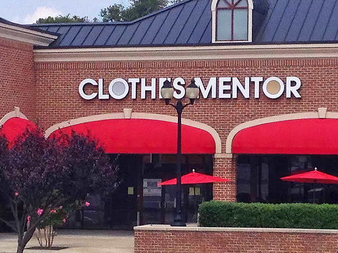 Those iconic pink awnings aren't just for show&mdash;they're like beacons guiding fashion-savvy Pennsylvanians to their bargain-hunting promised land.