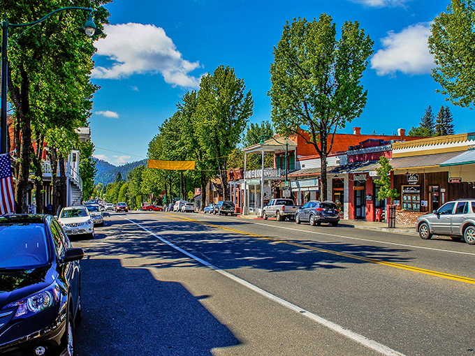 Main Street Weaverville looks like a movie set where Gold Rush history meets small-town charm, minus the CGI budget and plus actual affordability.