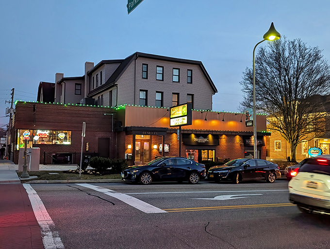 The brick façade of Fenicci's welcomes you like an old friend, those wooden doors having ushered in generations of pasta-loving Pennsylvanians.