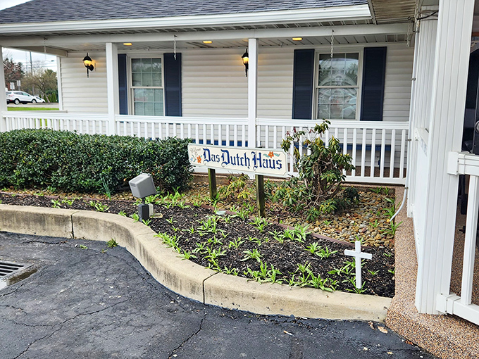 The classic Amish buggy parked outside Das Dutch Haus isn't just decoration&mdash;it's your first clue that authenticity awaits beyond those doors.