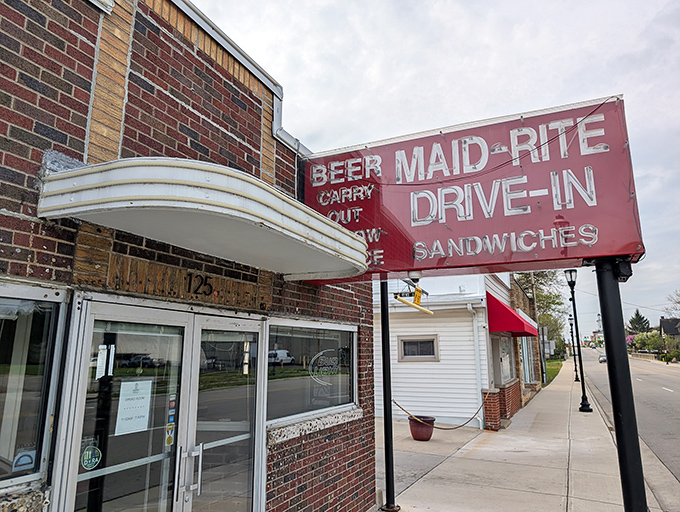 The neon beacon of sandwich salvation! Maid-Rite's vintage sign has been guiding hungry Ohioans to loose meat paradise since 1934. 