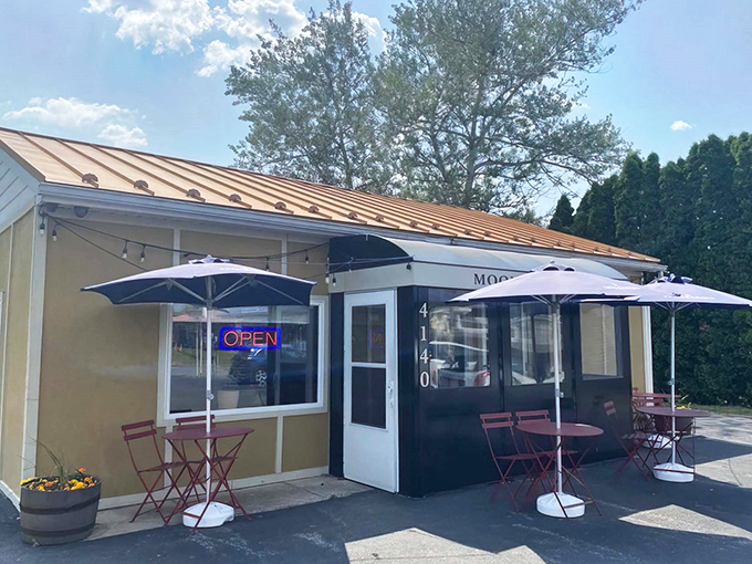 The unassuming exterior of Moonlight Caf&eacute; might fool you, but that neon "OPEN" sign is actually a portal to pasta paradise.