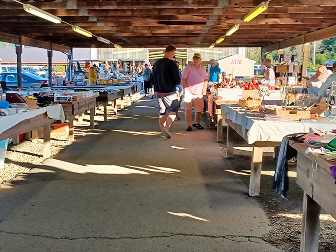 The covered walkways of Jake's Flea Market offer treasure hunters shelter from sun and rain while they pursue that perfect find.