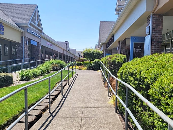 Coastal shopping paradise awaits with manicured pathways guiding you between bargain havens. Oregon's natural beauty meets retail therapy in perfect harmony.