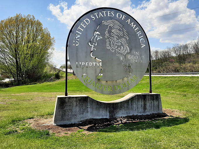 Behold America's most impressive piece of pocket change, standing tall like Washington himself intended.