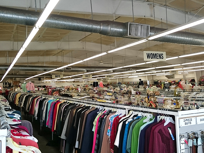 The unassuming exterior of Red White & Blue Thrift Store in Gladstone hides a treasure trove within. Like finding an extra onion ring in your fries – unexpected joy awaits!