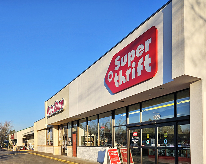 SuperThrift's sprawling exterior promises treasure hunting on an industrial scale. Bargain paradise awaits behind those unassuming walls.