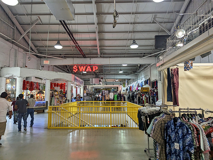 The Fort Lauderdale Swap Shop welcomes treasure hunters with the enthusiasm of a game show host.