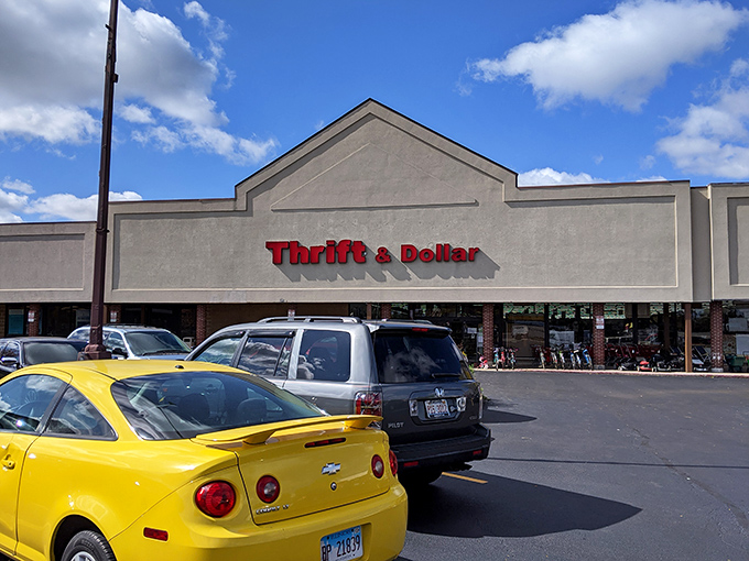 This sprawling treasure fortress in Aurora proves that bigger really is better when hunting for secondhand gold.