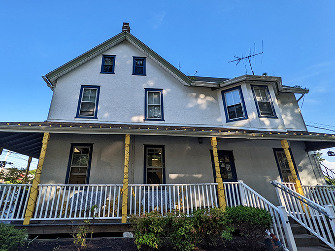 A historic farmhouse transformed into culinary heaven, Lettie's Kitchen's welcoming porch and sunny yellow columns practically whisper "come on in" to hungry passersby.