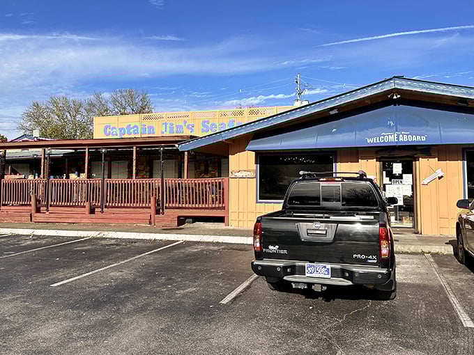 The blue-trimmed exterior of Captain Jim's stands like a beacon for hungry travelers on Pigeon Forge's busy Parkway. No fancy frills, just seafood thrills awaiting inside.
