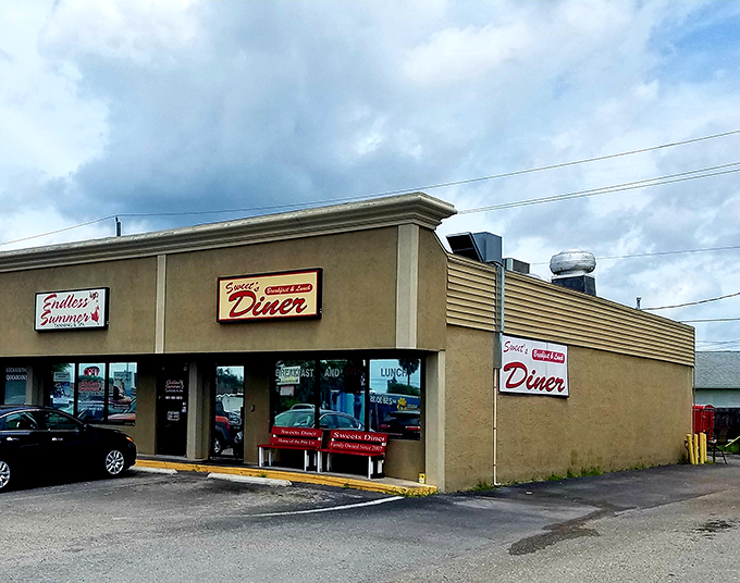 Strip mall treasure hunting at its finest! Sweet's Diner proves that culinary gems often hide in the most unassuming locations.