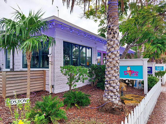 Those palm frond ceiling fans aren't just for show – they're spinning tales of old Florida charm with every rotation.